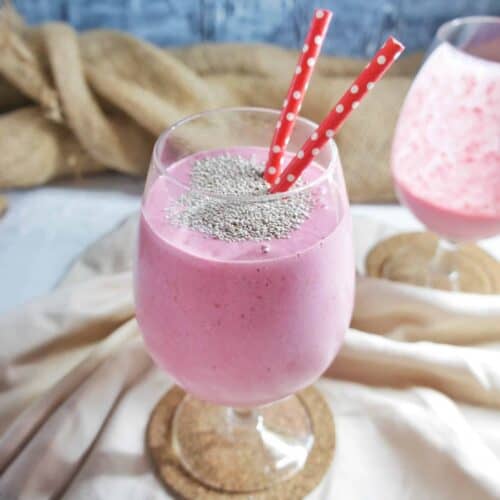 Raspberry Oat Smoothie | Sweet Caramel Sunday