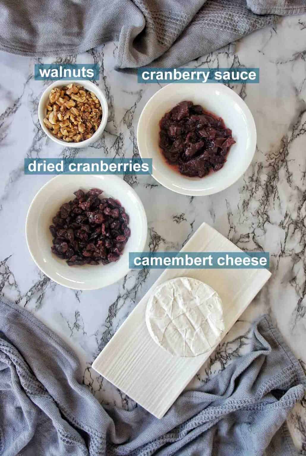 Baked Camembert with Cranberry Sauce | Sweet Caramel Sunday