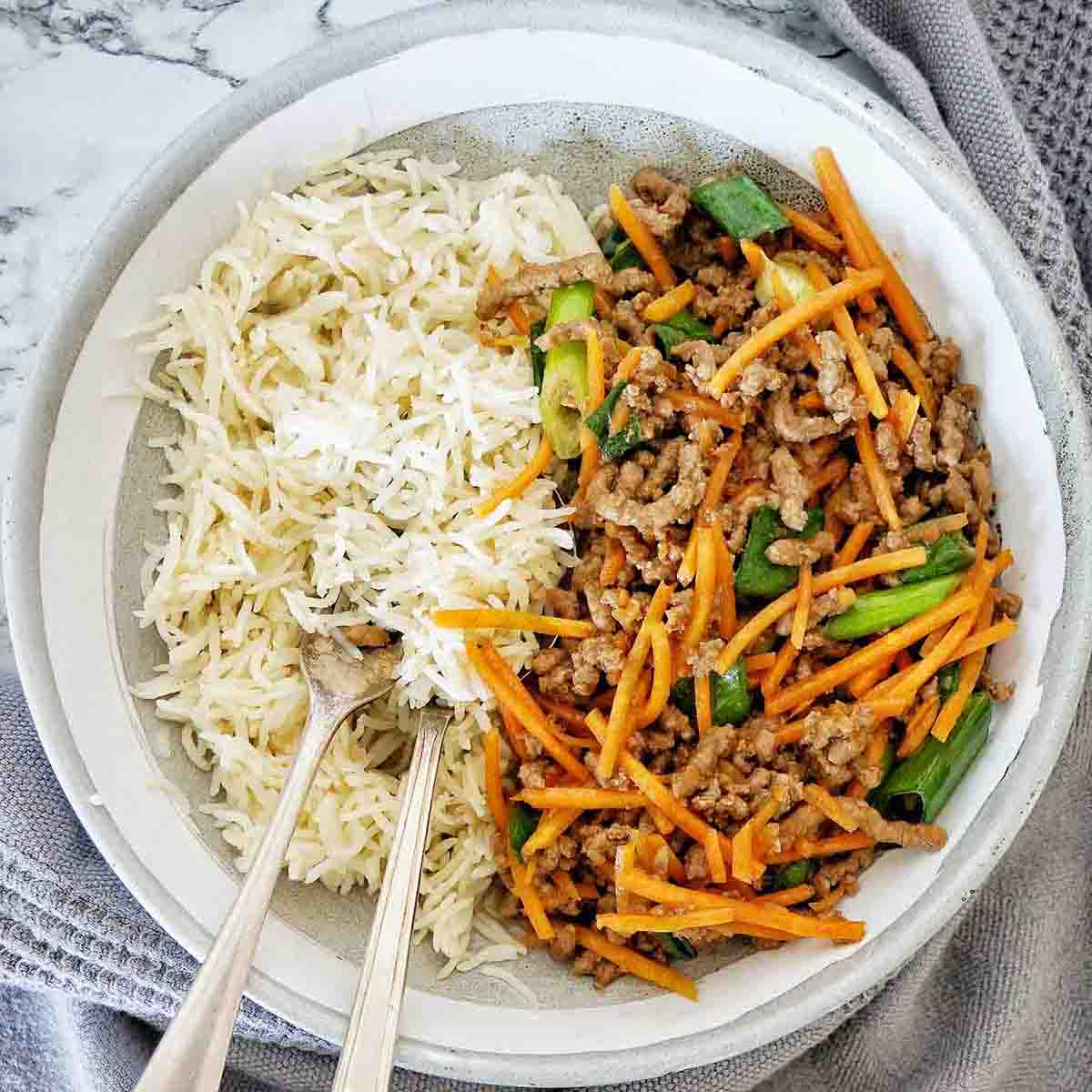 Easy Minced Beef Stir Fry (+VIDEO) - Sweet Caramel Sunday